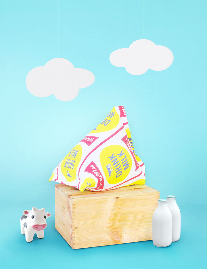 Triangular Milk Pack -olden days singapore – wheniwasfour | 小时候